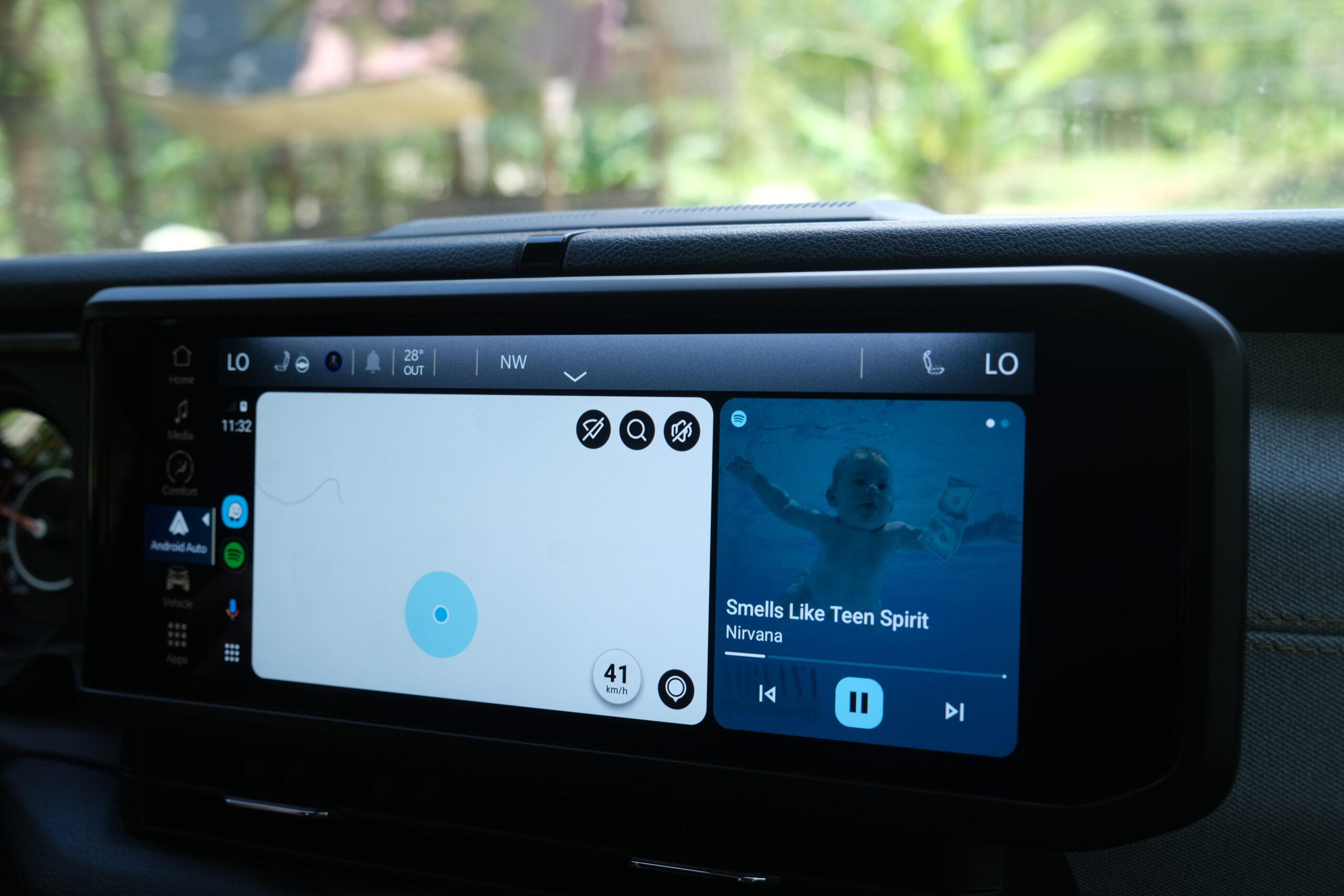 Uconnect+5+with+12.3+Inch+Cluster+Display+2 | CLTV36