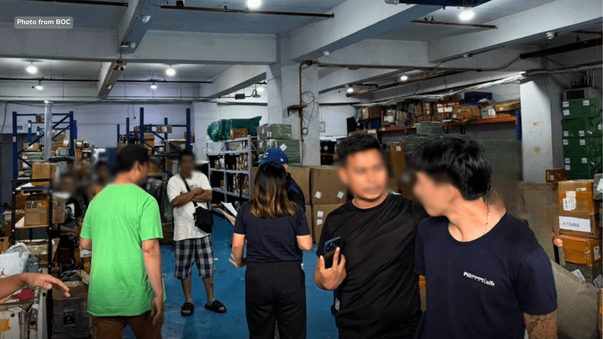 Illegal vape shipment mula China, bistado ng Customs sa Pampanga