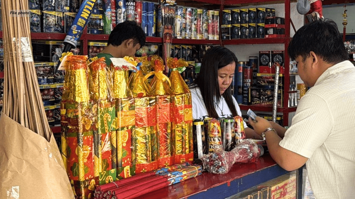Paputok sa holiday season: Kaligtasan o kabuhayan?